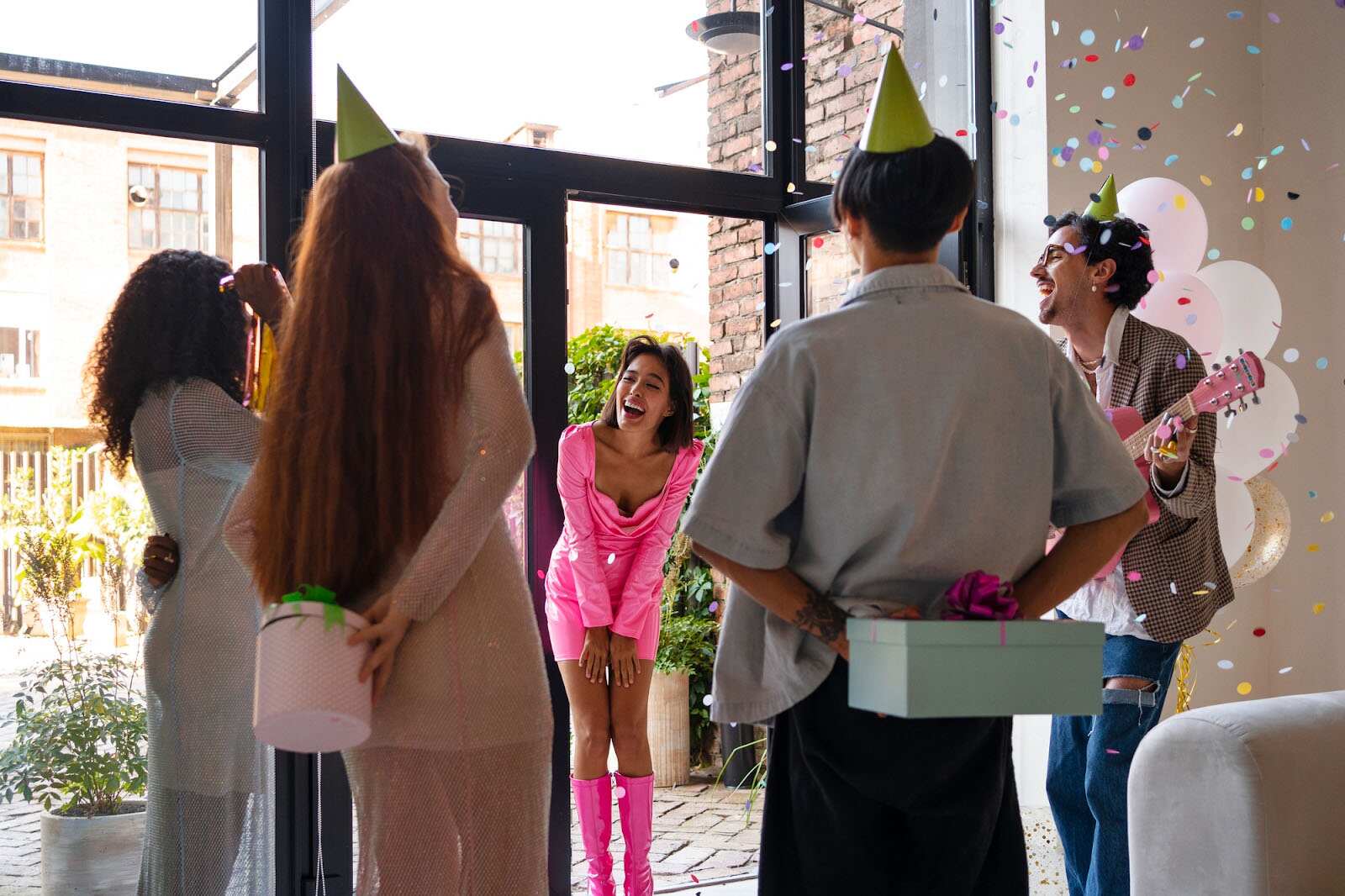 How To Plan A Surprise Birthday Party? 20 Step-By-Step Guide - The ...